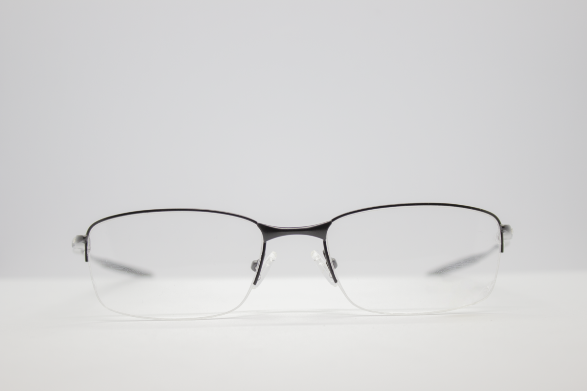 ADM131 - Unoptica